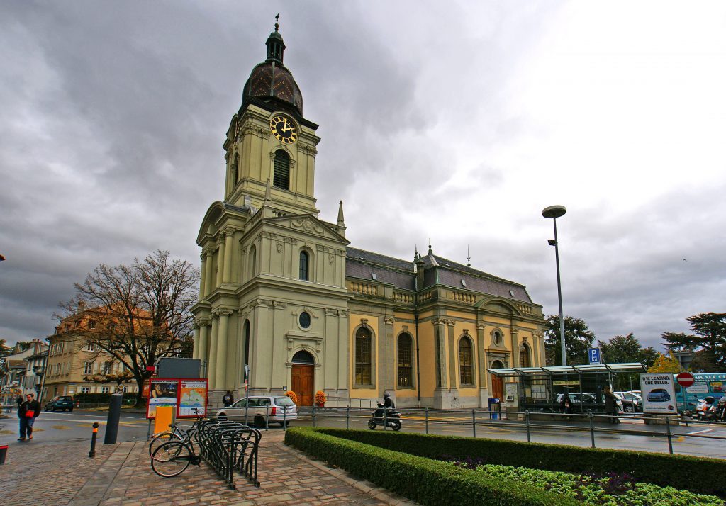 Discover the most beautiful churches in the region! - Portes des Iris